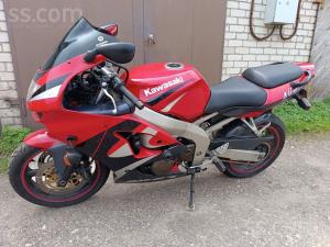 Кавасаки Zx-6R 2000 в Рига, объемом двигателя 0.60 л и пробегом 0 тыс. км за 990 €, фото 5 на AUTOMOTO.COM.LV