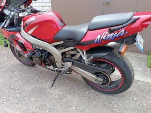 Кавасаки Zx-6R 2000 в Рига, объемом двигателя 0.60 л и пробегом 0 тыс. км за 990 €, фото 7 на AUTOMOTO.COM.LV