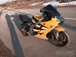 Kawasaki Zx-6R 2002 in Rezekne, with an engine capacity of 0.65 L and mileage of 0 thousand km for 2300 €, photo  on AUTOMOTO.COM.LV