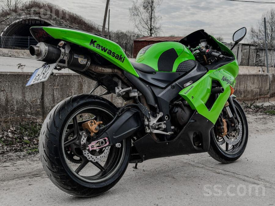 Kawasaki Zx-6R 2006 in Riga, with an engine capacity of 0.64 L and mileage of 0 thousand km for 5290 €, photo 3 on AUTOMOTO.COM.LV