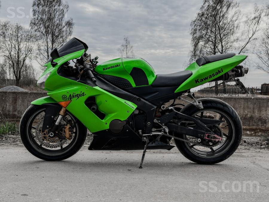 Kawasaki Zx-6R 2006 in Riga, with an engine capacity of 0.64 L and mileage of 0 thousand km for 5290 €, photo 6 on AUTOMOTO.COM.LV