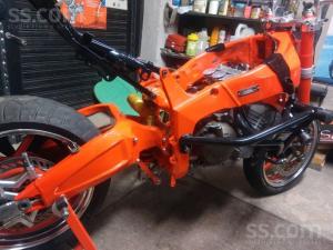 Kawasaki Zx-6R 2006 in Daugavpils, with an engine capacity of 0.64 L and mileage of 0 thousand km for 2700 €, photo 9 on AUTOMOTO.COM.LV