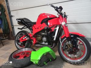 Kawasaki Zx-6R 2006 in Daugavpils, with an engine capacity of 0.64 L and mileage of 0 thousand km for 2700 €, photo 10 on AUTOMOTO.COM.LV