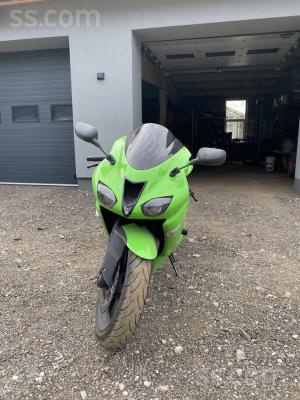 Kawasaki Zx-6R 2007 Cēsis, ar dzinēja tilpumu 0.60 L un nobraukumu 0 tūkst. km par 3700 €, foto 3 vietnē AUTOMOTO.COM.LV