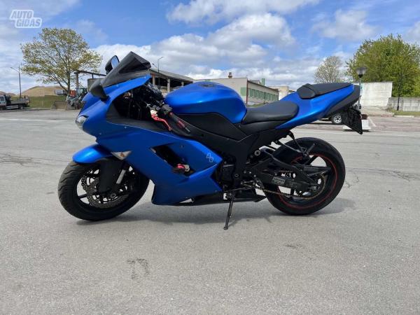 Kawasaki Zx-6R 2007 Telšiai, ar dzinēja tilpumu 0.00 L un nobraukumu 45 tūkst. km par 4500 €, foto 2 vietnē AUTOMOTO.COM.LV