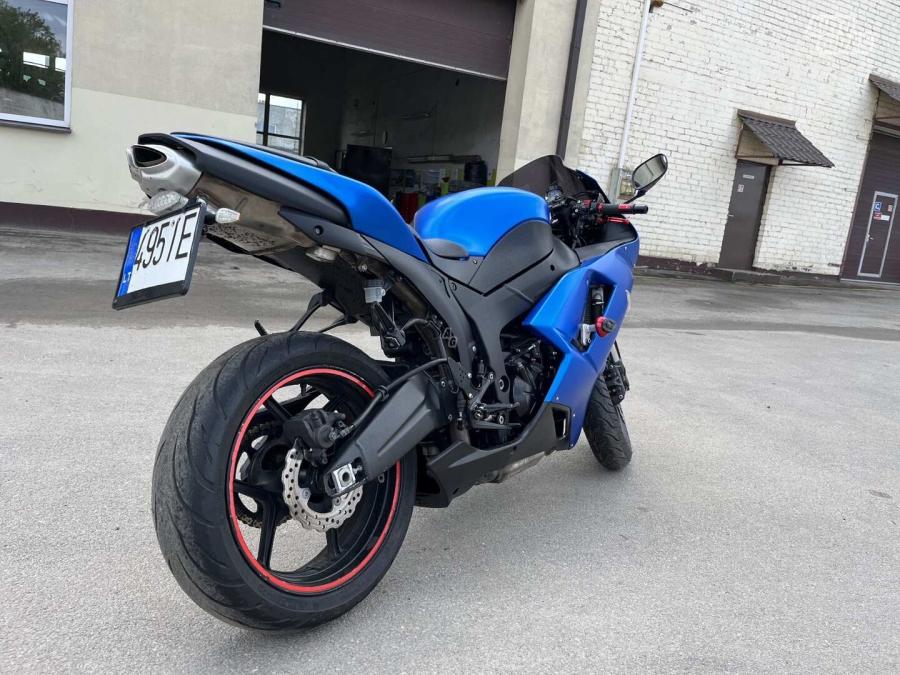 Kawasaki Zx-6R 2007 in Telschi, with an engine capacity of 0.00 L and mileage of 45 thousand km for 4500 €, photo 5 on AUTOMOTO.COM.LV
