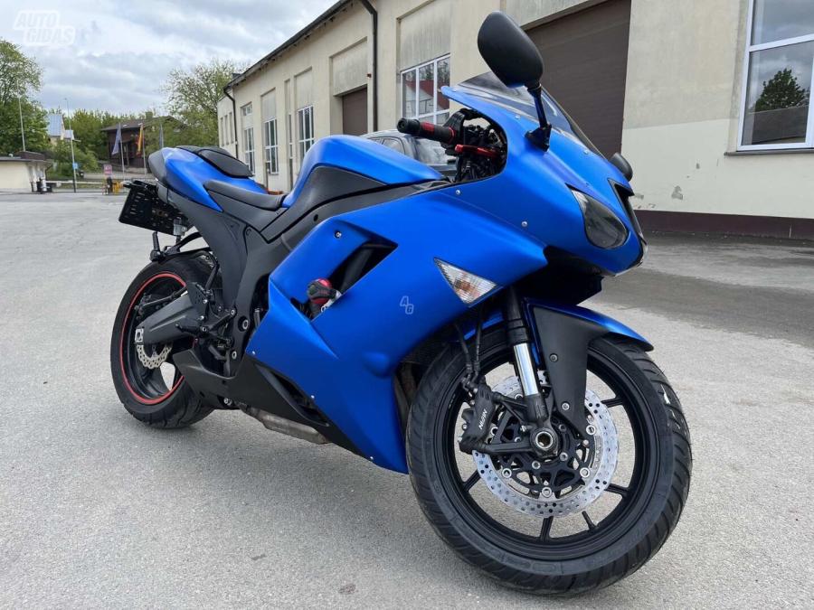 Kawasaki Zx-6R 2007 in Telschi, with an engine capacity of 0.00 L and mileage of 45 thousand km for 4500 €, photo 8 on AUTOMOTO.COM.LV