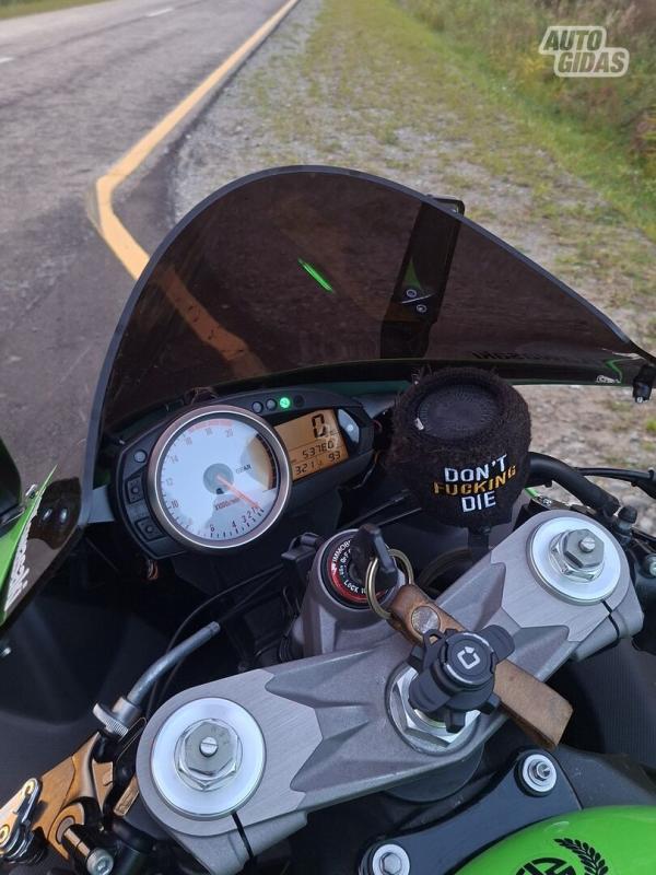 Kawasaki Zx-6R 2007 Klaipėda, ar dzinēja tilpumu 0.60 L un nobraukumu 0 tūkst. km par 4000 €, foto 5 vietnē AUTOMOTO.COM.LV
