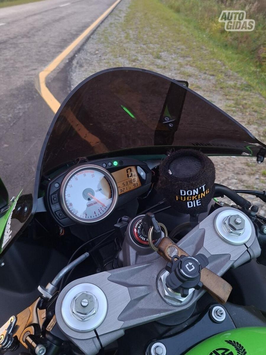 Kawasaki Zx-6R 2007 Klaipėda, ar dzinēja tilpumu 0.60 L un nobraukumu 0 tūkst. km par 4000 €, foto 5 vietnē AUTOMOTO.COM.LV