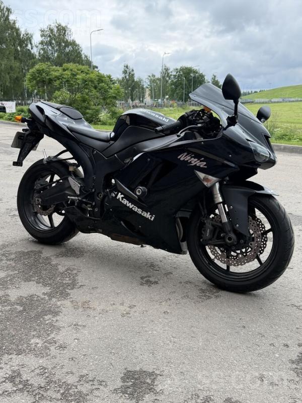 Kawasaki Zx-6R 2008 Rīga, ar dzinēja tilpumu 0.60 L un nobraukumu 0 tūkst. km par 4900 €, foto 2 vietnē AUTOMOTO.COM.LV
