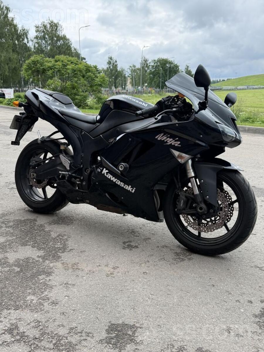 Кавасаки Zx-6R 2008 в Рига, объемом двигателя 0.60 л и пробегом 0 тыс. км за 4900 €, фото 3 на AUTOMOTO.COM.LV