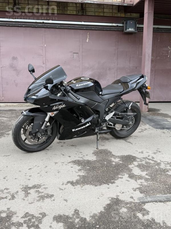 Kawasaki Zx-6R 2008 Rīga, ar dzinēja tilpumu 0.60 L un nobraukumu 0 tūkst. km par 4900 €, foto 8 vietnē AUTOMOTO.COM.LV