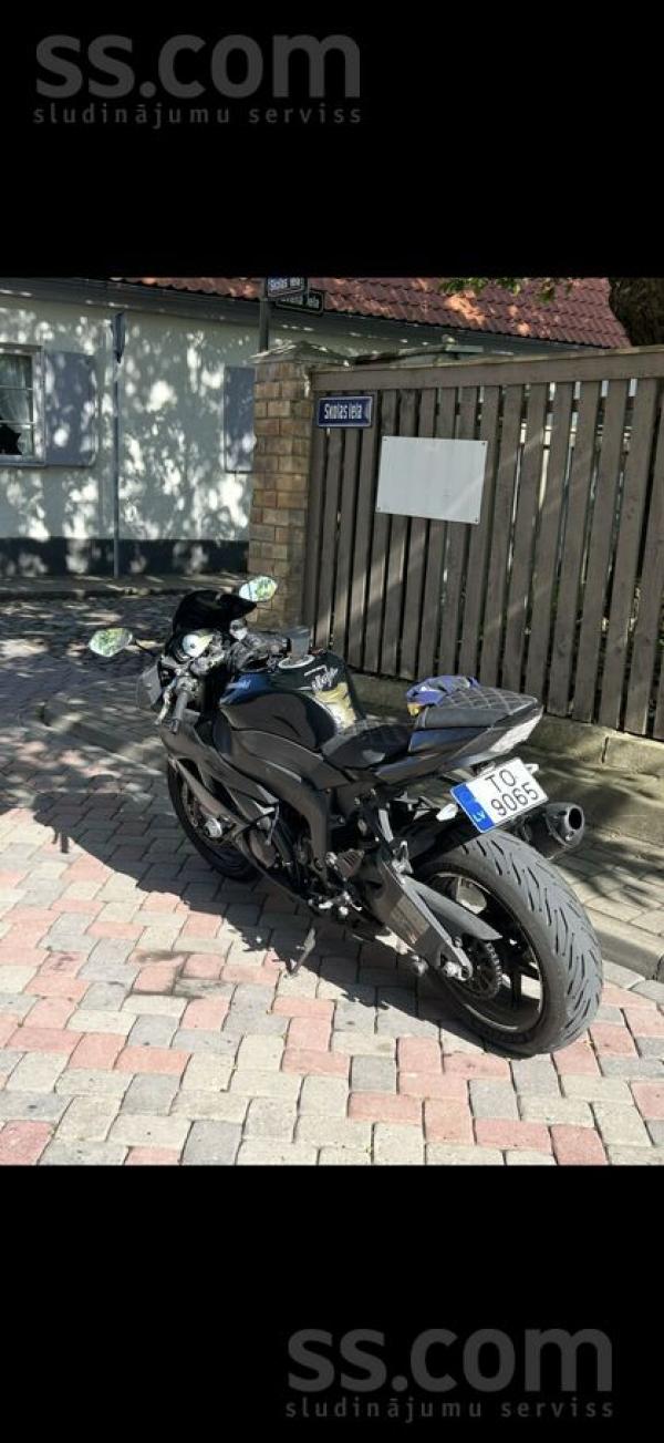 Kawasaki Zx-6R 2011 in Ventspils, with an engine capacity of 0.60 L and mileage of 0 thousand km for 5000 €, photo 2 on AUTOMOTO.COM.LV
