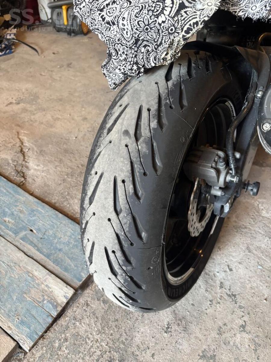 Кавасаки Zx-6R 2011 в Вентспилс, объемом двигателя 0.60 л и пробегом 0 тыс. км за 4750 €, фото 4 на AUTOMOTO.COM.LV