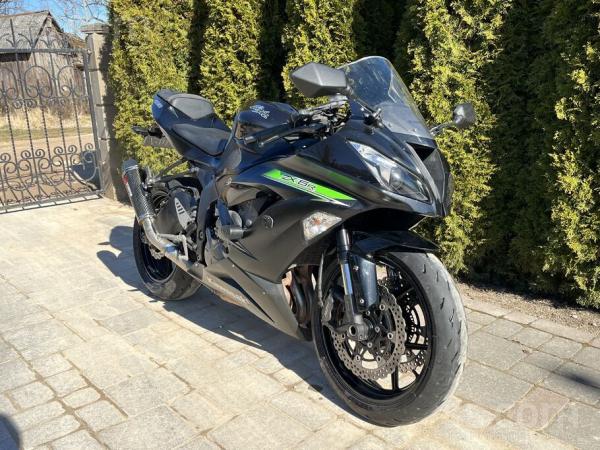 Kawasaki Zx-6R 2015 in Dobele, with an engine capacity of 0.64 L and mileage of 0 thousand km for 5900 €, photo 2 on AUTOMOTO.COM.LV