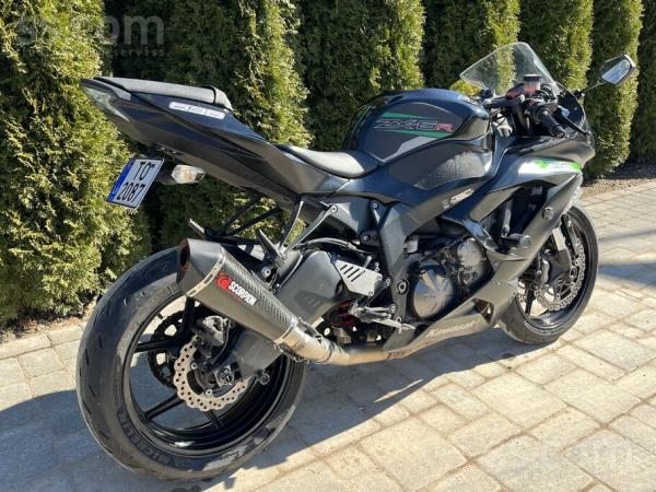 Kawasaki Zx-6R 2015 in Dobele, with an engine capacity of 0.64 L and mileage of 0 thousand km for 5900 €, photo 4 on AUTOMOTO.COM.LV