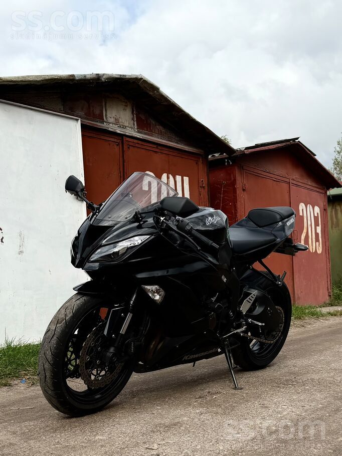 Buy Kawasaki Zx-6R in Latvia | Sale of used Motorcycles on