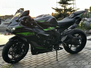 Kawasaki Zx-6R 2024 in Riga, with an engine capacity of 0.60 L and mileage of 0 thousand km for 10000 €, photo 4 on AUTOMOTO.COM.LV