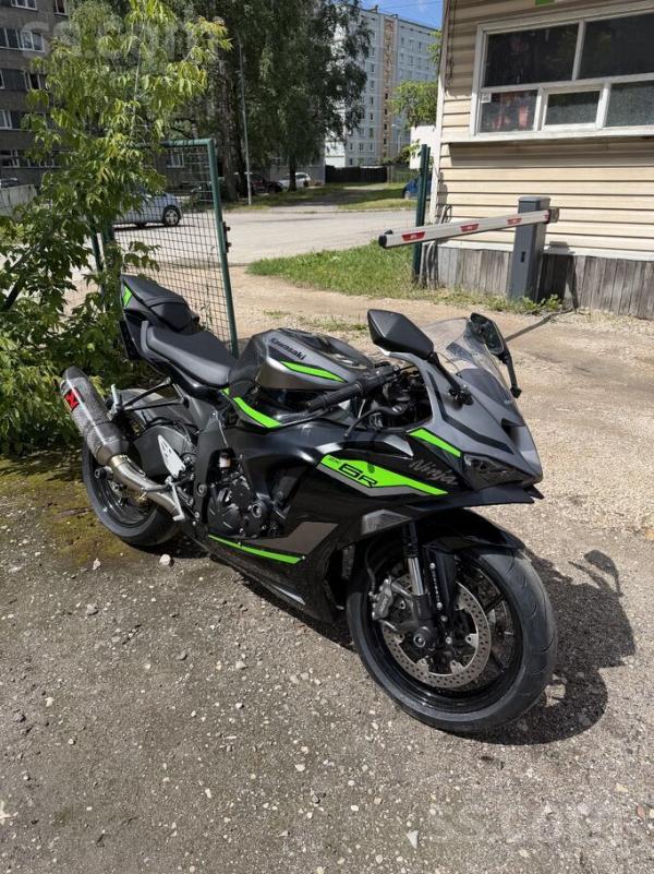 Kawasaki Zx-6R 2024 Rīga, ar dzinēja tilpumu 0.64 L un nobraukumu 0 tūkst. km par 10000 €, foto 3 vietnē AUTOMOTO.COM.LV