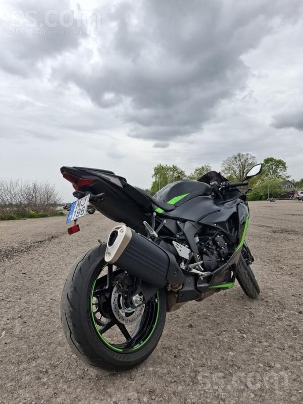 Kawasaki Zx-6R 2025 in Riga, with an engine capacity of 0.64 L and mileage of 0 thousand km for 10600 €, photo 4 on AUTOMOTO.COM.LV