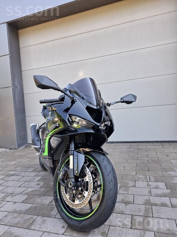 Кавасаки Zx-6R 2025 в Рига на AUTOMOTO.COM.LV Кавасаки Zx-6R 2025 в Рига, объемом двигателя 0.64 л и пробегом 0 тыс. км за 8500 €, фото 3 на AUTOMOTO.COM.LV