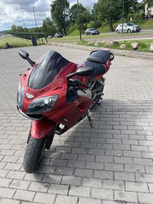 Red Kawasaki Zx-6R 2000 in Kaunas, with an engine capacity of 0.00 L and mileage of 48 thousand km for 2500 €, photo 9 on AUTOMOTO.COM.LV
