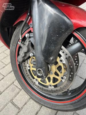 Red Kawasaki Zx-6R 2000 in Kaunas, with an engine capacity of 0.00 L and mileage of 48 thousand km for 2500 €, photo 12 on AUTOMOTO.COM.LV
