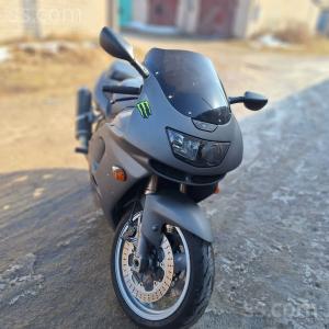 Kawasaki ZX-9R 1996 Jēkabpils, ar dzinēja tilpumu 0.90 L un nobraukumu 0 tūkst. km par 1600 €, foto  vietnē AUTOMOTO.COM.LV