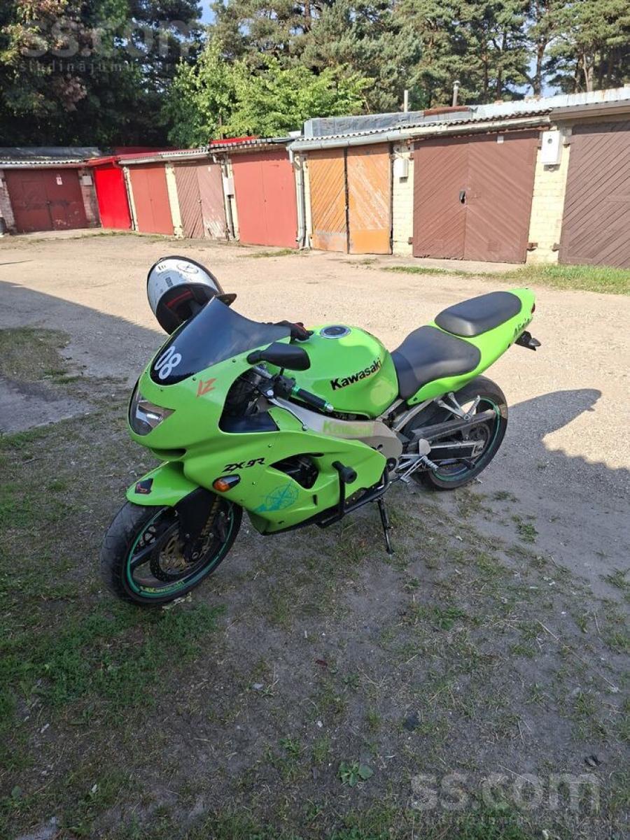 Кавасаки ZX-9R 1998 в Лиепая, объемом двигателя 0.90 л и пробегом 0 тыс. км за 1650 €, фото 1 на AUTOMOTO.COM.LV