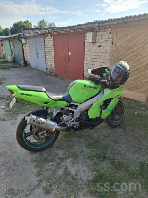 Кавасаки ZX-9R 1998 в Лиепая, объемом двигателя 0.90 л и пробегом 0 тыс. км за 1650 €, фото 4 на AUTOMOTO.COM.LV
