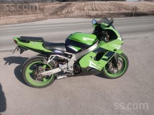 Кавасаки ZX-9R 2000 в Резекне, объемом двигателя 0.90 л и пробегом 0 тыс. км за 1800 €, фото  на AUTOMOTO.COM.LV