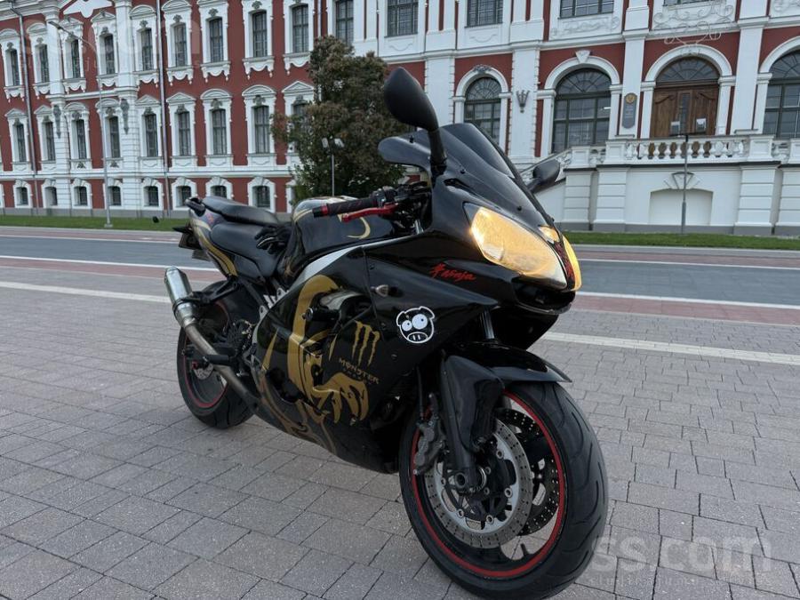 Kawasaki ZX-9R 2002 Jelgava, ar dzinēja tilpumu 1.00 L un nobraukumu 0 tūkst. km par 2200 €, foto 1 vietnē AUTOMOTO.COM.LV