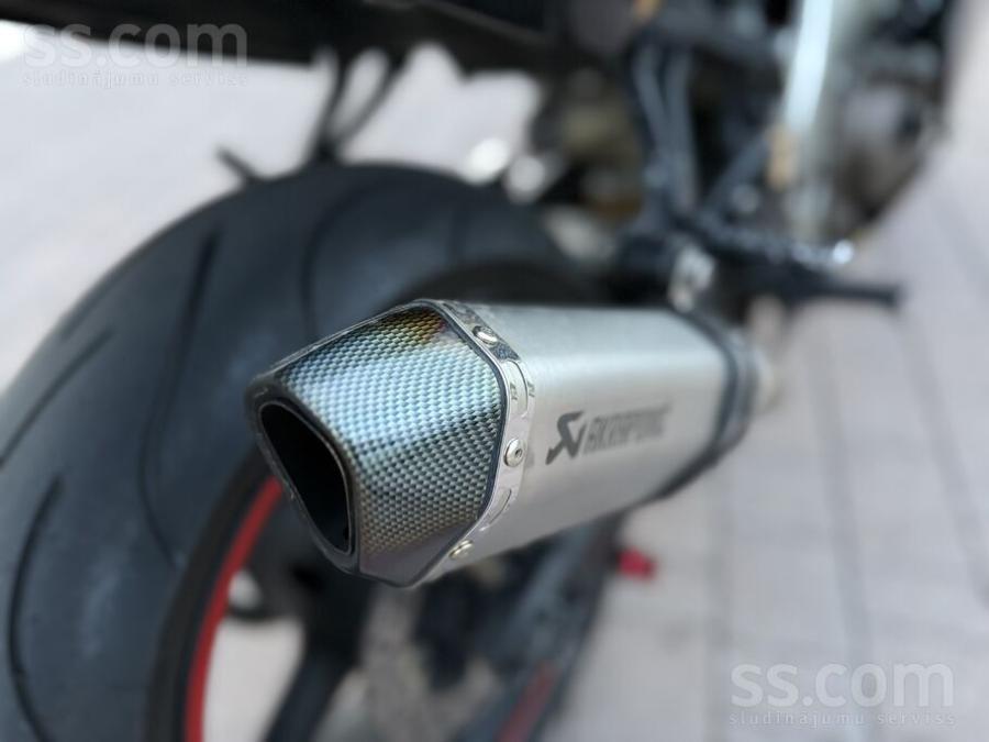Kawasaki ZX-9R 2002 Jelgava, ar dzinēja tilpumu 1.00 L un nobraukumu 0 tūkst. km par 2200 €, foto 6 vietnē AUTOMOTO.COM.LV