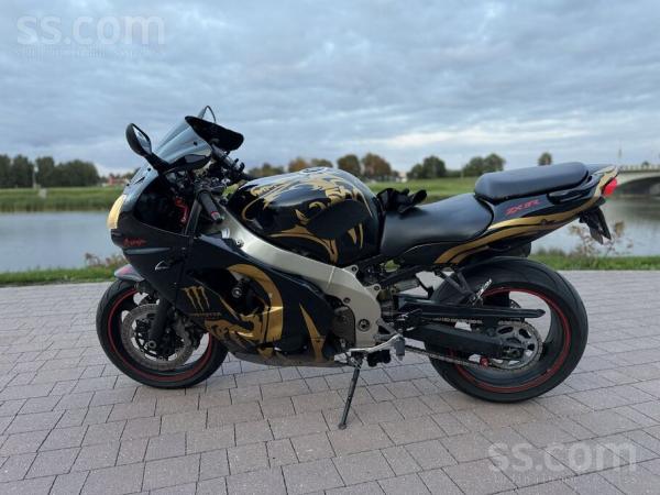 Kawasaki ZX-9R 2002 Jelgava, ar dzinēja tilpumu 1.00 L un nobraukumu 0 tūkst. km par 2200 €, foto 6 vietnē AUTOMOTO.COM.LV