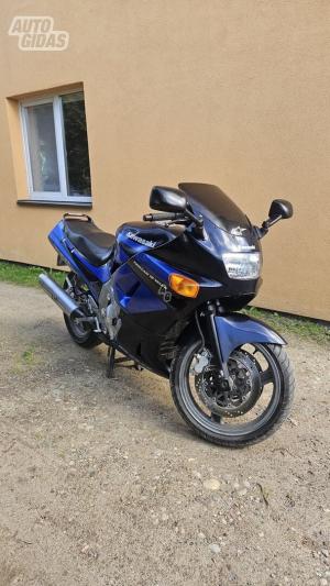 Kawasaki ZZR 600 1990 Klaipėda, ar dzinēja tilpumu 0.00 L un nobraukumu 0 tūkst. km par 450 €, foto  vietnē AUTOMOTO.COM.LV