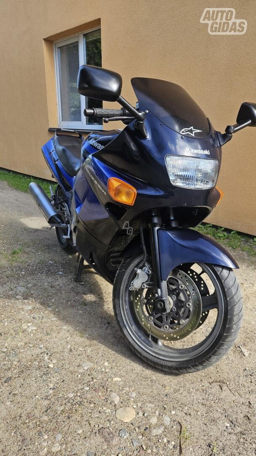Kawasaki ZZR 600 1990 Klaipėda, ar dzinēja tilpumu 0.00 L un nobraukumu 0 tūkst. km par 450 €, foto 5 vietnē AUTOMOTO.COM.LV