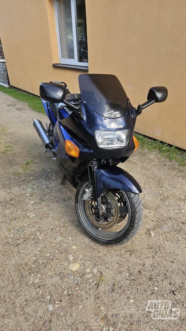 Kawasaki ZZR 600 1990 Klaipėda, ar dzinēja tilpumu 0.00 L un nobraukumu 0 tūkst. km par 500 €, foto 8 vietnē AUTOMOTO.COM.LV