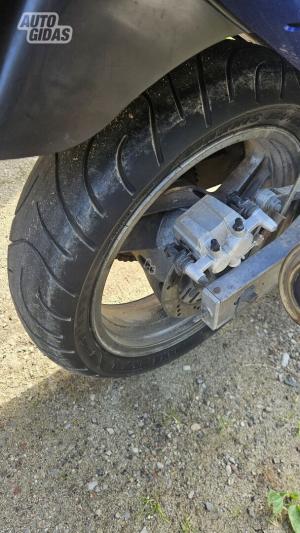Kawasaki ZZR 600 1990 Klaipėda, ar dzinēja tilpumu 0.00 L un nobraukumu 0 tūkst. km par 450 €, foto 13 vietnē AUTOMOTO.COM.LV