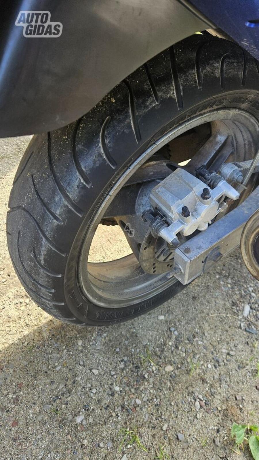 Kawasaki ZZR 600 1990 Klaipėda, ar dzinēja tilpumu 0.00 L un nobraukumu 0 tūkst. km par 450 €, foto 13 vietnē AUTOMOTO.COM.LV