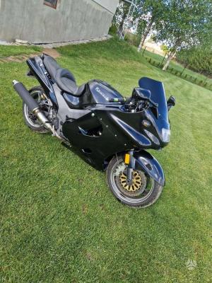 Melns Kawasaki ZZR 1993 Kuršėnai, ar dzinēja tilpumu 0.00 L un nobraukumu 72 tūkst. km par 1100 €, foto 3 vietnē AUTOMOTO.COM.LV