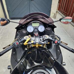 Черный Кавасаки ZZR 2007 в Укмерге, объемом двигателя 1.40 л и пробегом 71 тыс. км за 5600 €, фото 6 на AUTOMOTO.COM.LV