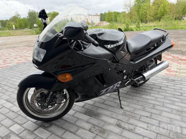 Кавасаки ZZR 1999 в Айзкраукле, объемом двигателя 1.20 л и пробегом 0 тыс. км за 2170 €, фото 6 на AUTOMOTO.COM.LV