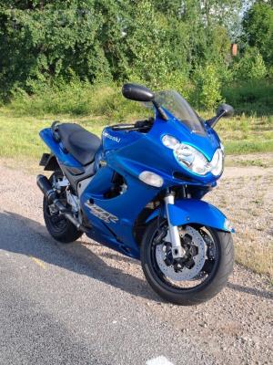 Kawasaki ZZR 2002 Jelgava, ar dzinēja tilpumu 1.20 L un nobraukumu 0 tūkst. km par 1999 €, foto 5 vietnē AUTOMOTO.COM.LV