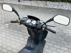 Black Keeway Focus 2014 in Taurage, with an engine capacity of 49.00 L and mileage of 5 thousand km for 380 €, photo 7 on AUTOMOTO.COM.LV