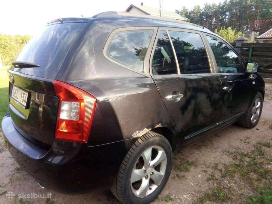 Melns Kia Carens 2008 Viļņa, ar dzinēja tilpumu 2.00 L un nobraukumu 250 tūkst. km par 2200 €, foto 4 vietnē AUTOMOTO.COM.LV