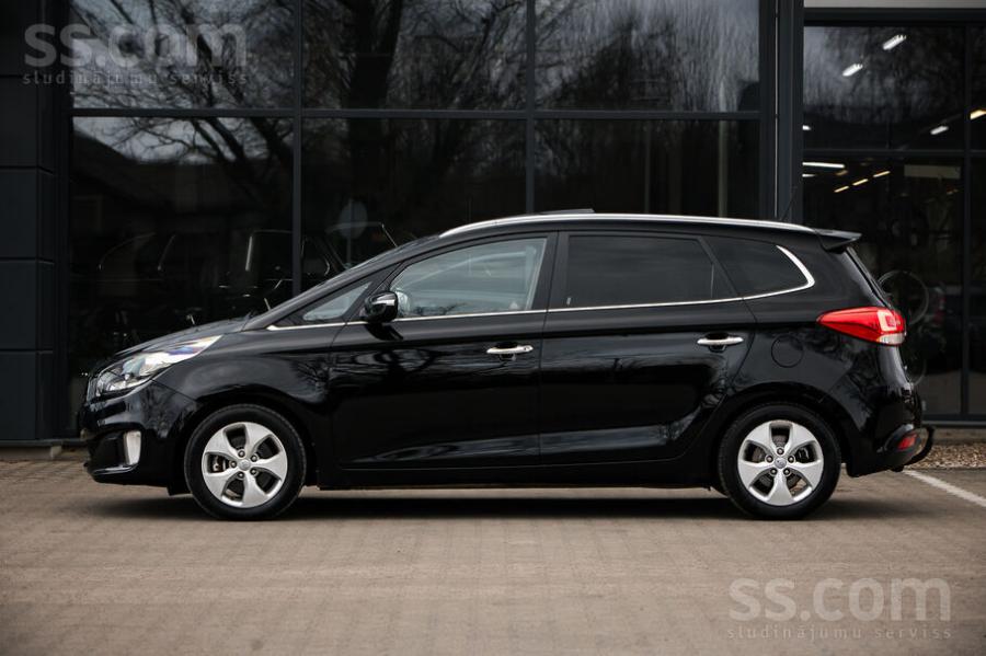 Black Kia Carens 2013 in Jelgava, with an engine capacity of 1.70 L and mileage of 0 thousand km for 7490 €, photo 7 on AUTOMOTO.COM.LV