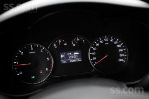 Black Kia Carens 2013 in Jelgava, with an engine capacity of 1.70 L and mileage of 0 thousand km for 7490 €, photo 27 on AUTOMOTO.COM.LV
