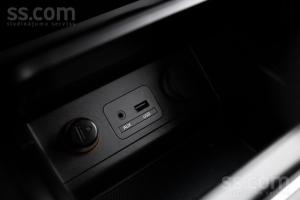 Black Kia Carens 2013 in Jelgava, with an engine capacity of 1.70 L and mileage of 0 thousand km for 7490 €, photo 33 on AUTOMOTO.COM.LV
