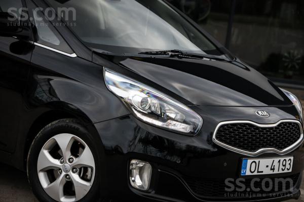 Kia Carens 2013 in Jelgava on AUTOMOTO.COM.LV Black Kia Carens 2013 in Jelgava, with an engine capacity of 1.70 L and mileage of 0 thousand km for 5990 €, photo 4 on AUTOMOTO.COM.LV