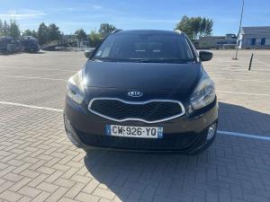 Melns Kia Carens 2013 Tauragė, ar dzinēja tilpumu 1.69 L un nobraukumu 267 tūkst. km par 3500 €, foto  vietnē AUTOMOTO.COM.LV